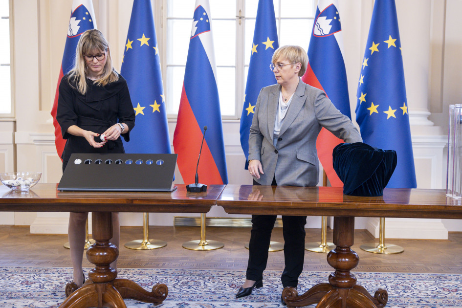 Predsednica Pirc Musar je v skladu s tretjim odstavkom 23. člena novele Zakona o RTV Slovenija ...