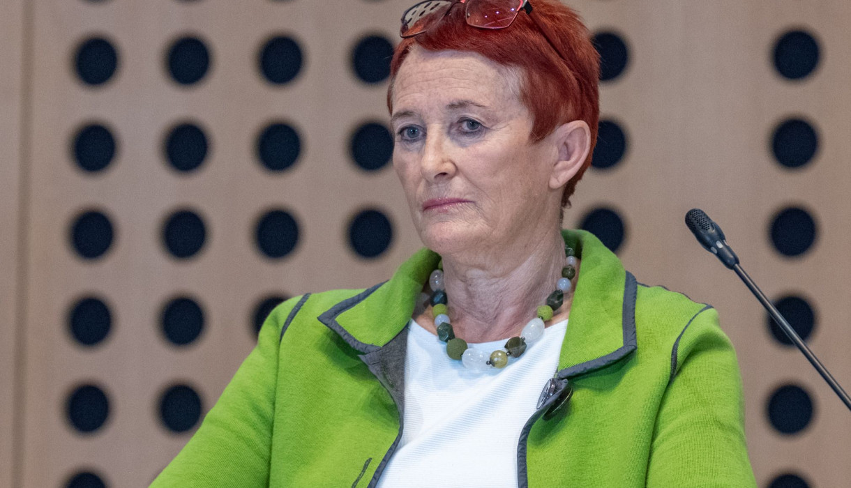 Tretji Predsedničin forum o NEnasilju: Potreben je takojšen ...